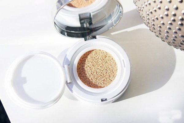 Cushion che phủ tốt: Bí quyết nền hoàn hảo mỏng nhẹ, lâu trôi